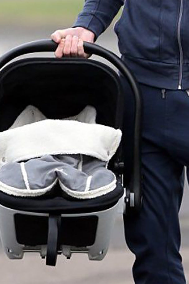 Faux suede footmuff for car seat with teddy lining in grey – Wallaboo